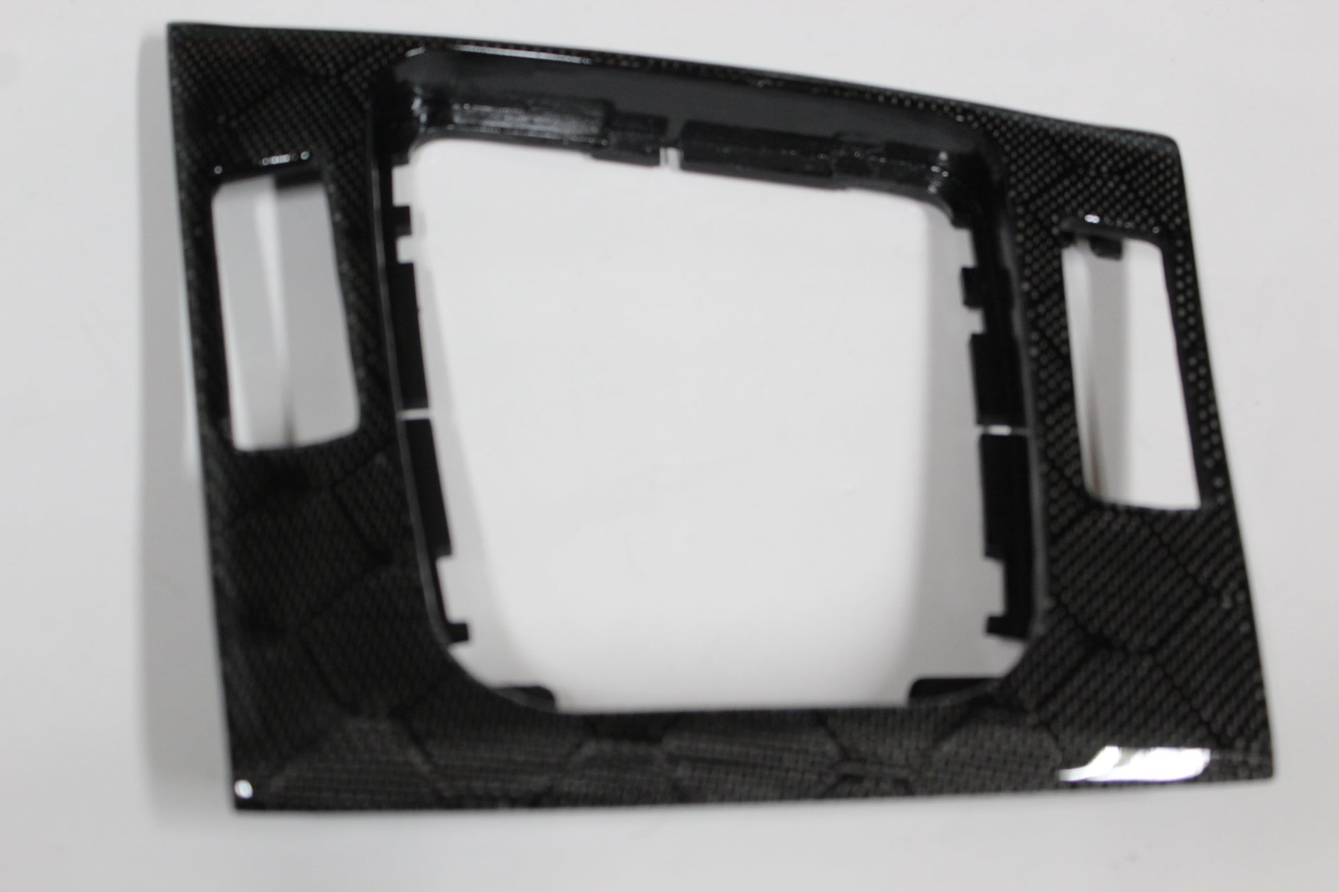 BMW E46 M3 2X2 CARBON FIBER SHIFTER TRIM COUPE / CONVERTIBLE – form werkes
